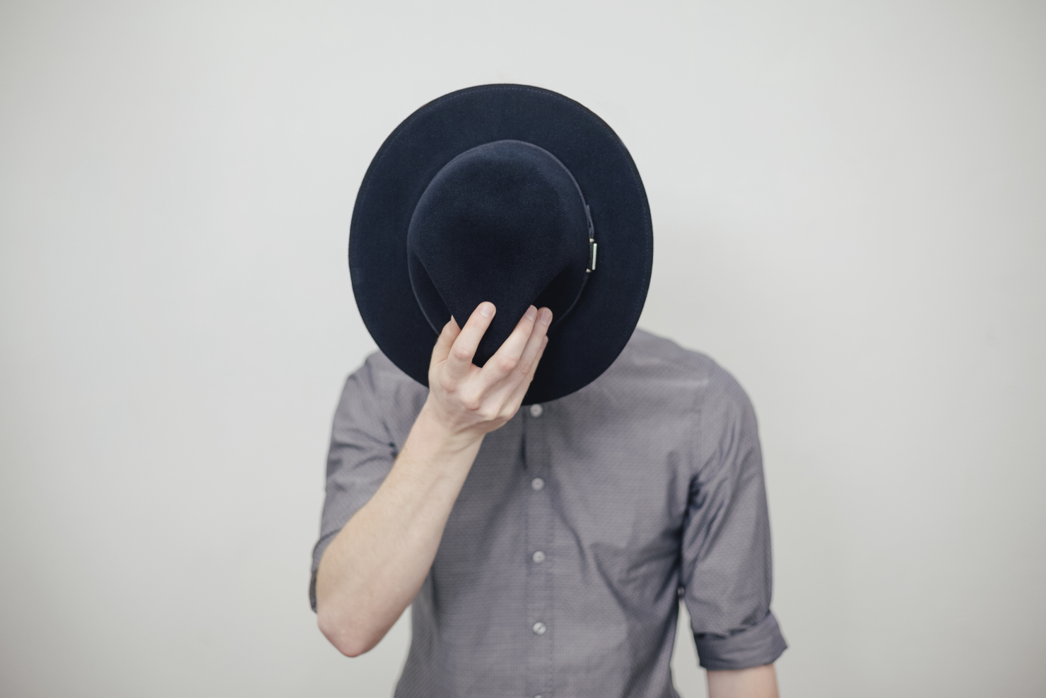 Hats | For a perfect look | Top brands